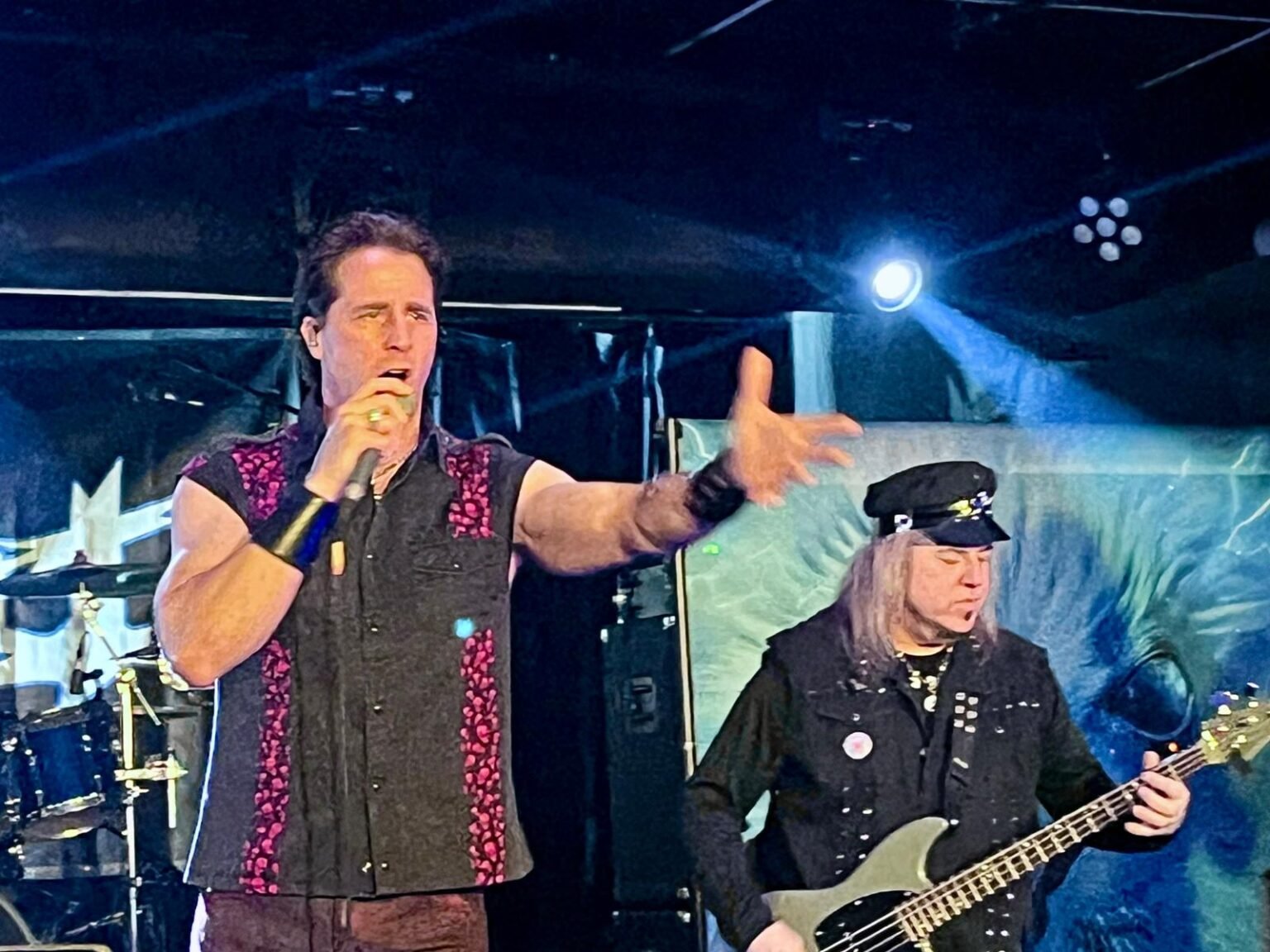 Riot V y Azrael: Fervor y virtuosismo en la Sala Wolf (Barcelona) (Por ...